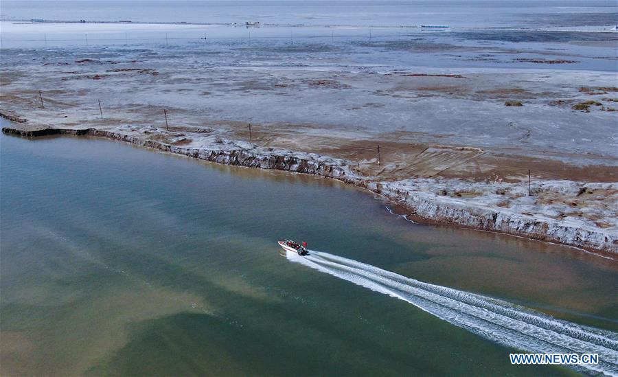 View of Caka Salt Lake in northwest China's Qinghai-China Story